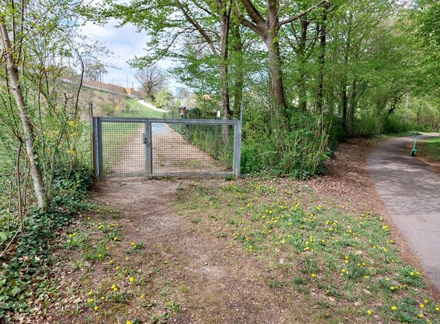 Datei:20250419 Sieb4a.jpg – FürthWiki